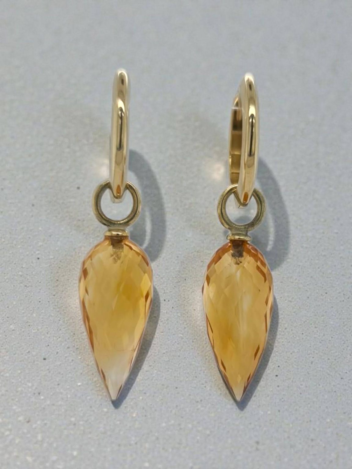 Pendel Citrien creoolhangers met geelgouden oog. #29013 | Goudsmederij ...