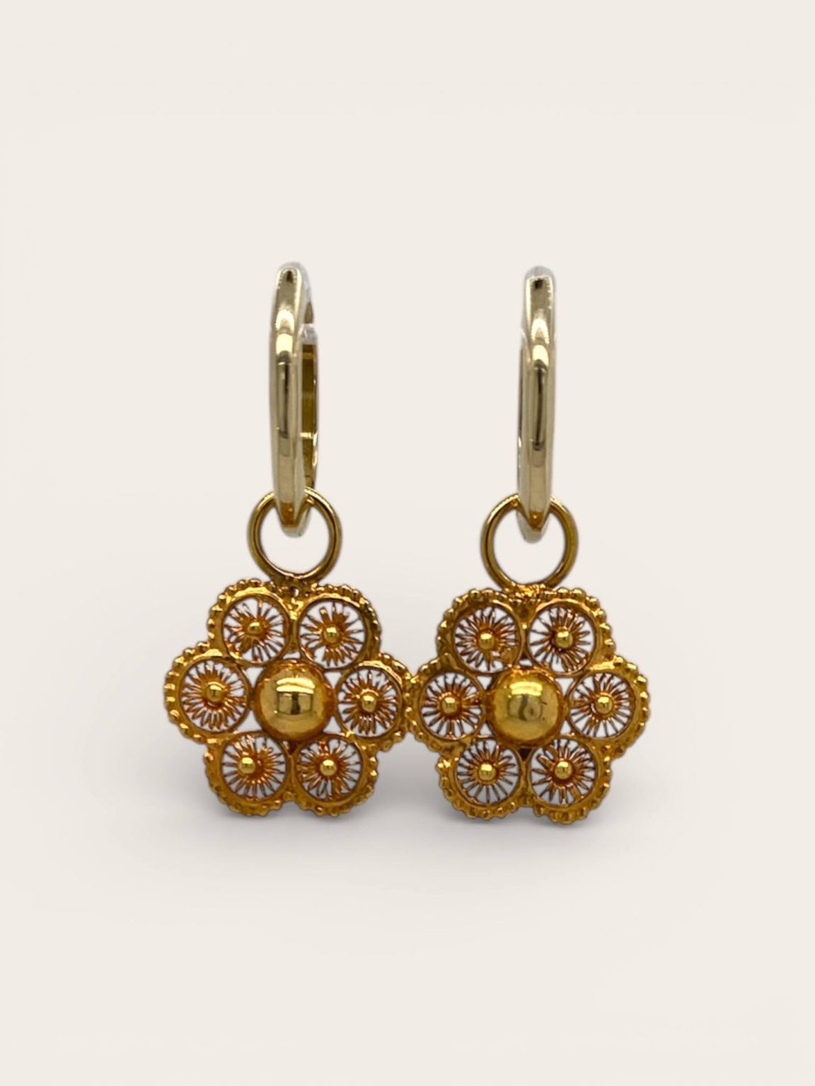 18 karaat gouden filigrana creoolhangers-occasion #29096 | Goudsmederij ...